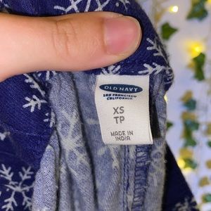 Old Navy | Intimates & Sleepwear | Snowflake Pajama Pants | Poshmark